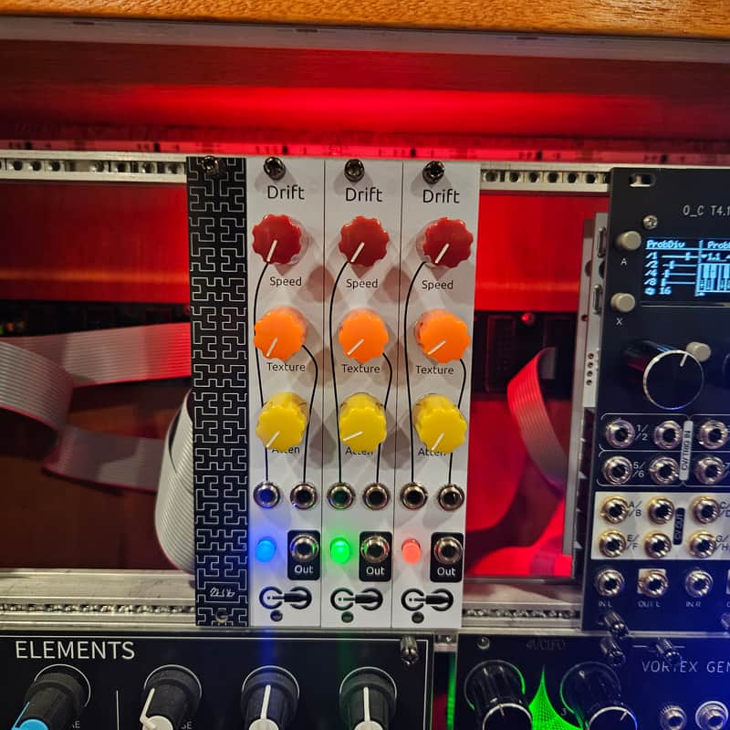 Freemodular Drift unique CV modulation (with 4 different | Reverb