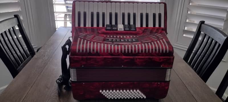 Red Hohner Hohnica 1305-RED Piano Accordion LMM 34 72 2023 | Reverb