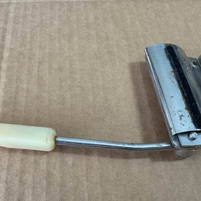 Gibson Vintage 1960's Chrome Short Maestro Tremolo Tailpiece | Reverb