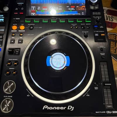 CDJ-3000 x 2, DJM-900NXS2, Decksavers, Flight Cases, Neo | Reverb