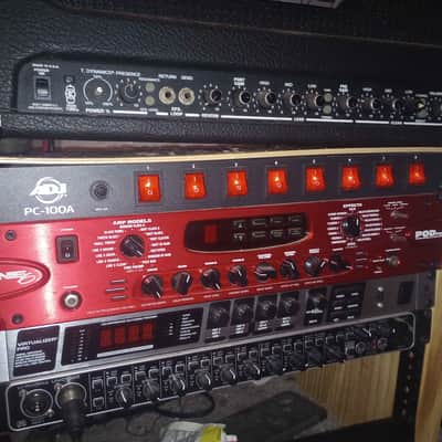 Line 6 POD Pro Rackmount Multi-Effect and Amp Modeler 2001 - | Reverb