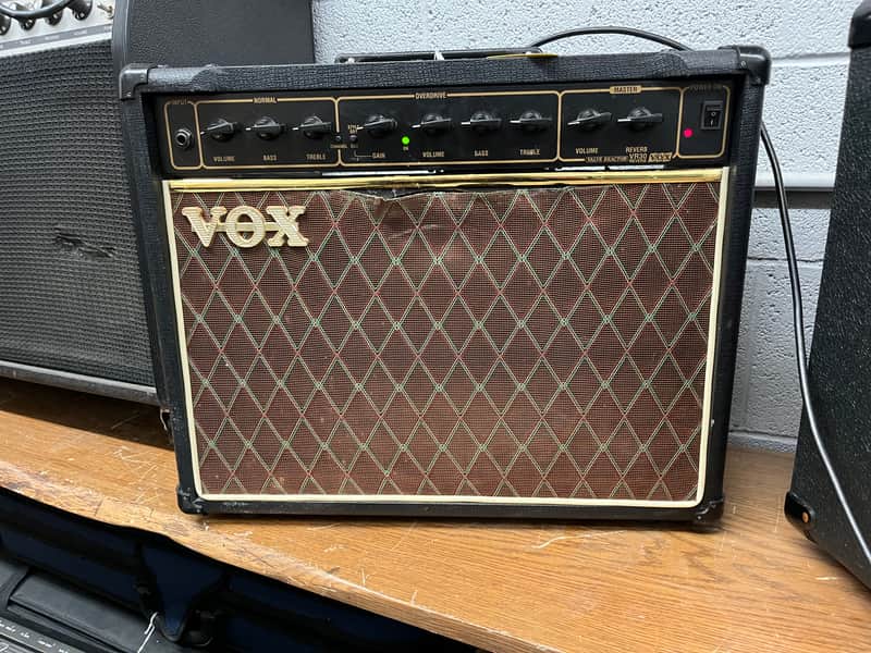 USED Vox VR30R Valve Reactor 2-Channel 30-Watt 1x10" Guitar | Reverb
