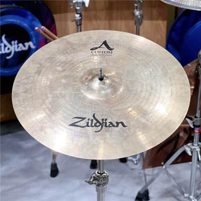 Zildjian USED Custom Projection Crash 17 [NAZLC17PC] | Reverb