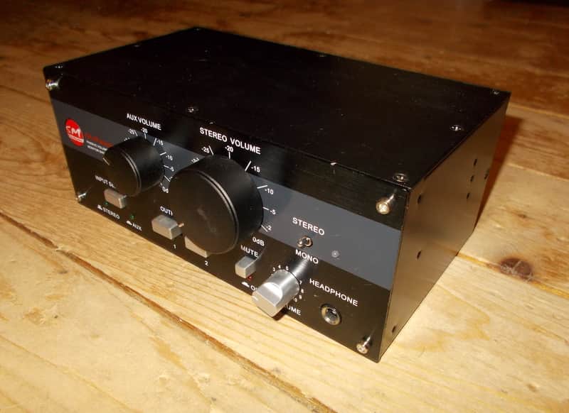 SM Pro Audio M-Patch 2 Passive Stereo Controller | Reverb Australia