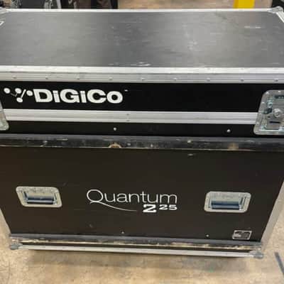 DiGiCo 👇 Read Description👇 Quantum 225 Digital Mixing | Reverb UK