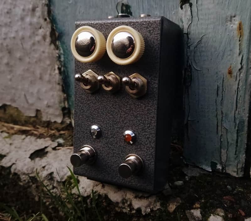 J.Drawbridge Audio Deluxe Boost 2026 - Hammered gray powder | Reverb