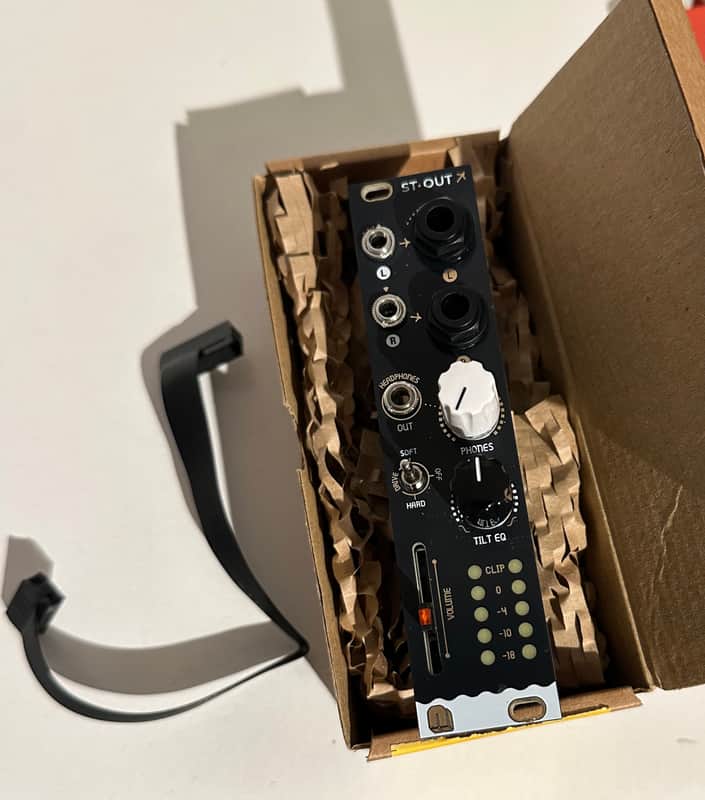 NANO Modules ST-out Stereo Output interface | Reverb