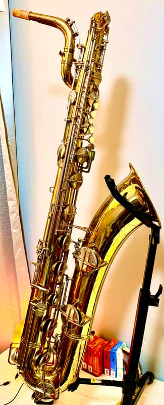 C.G. Conn Baritone Saxophone 1967 - Lacquered brass | Reverb