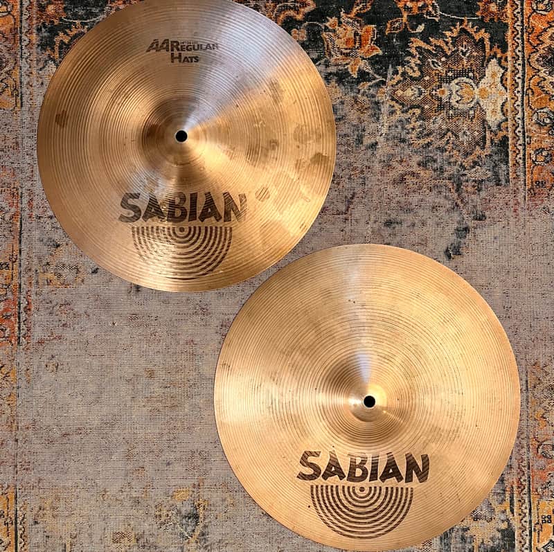 VERSATILE CRISP Sabian NEW BEAT Hihats 14” 1036 1454 g Clean | Reverb