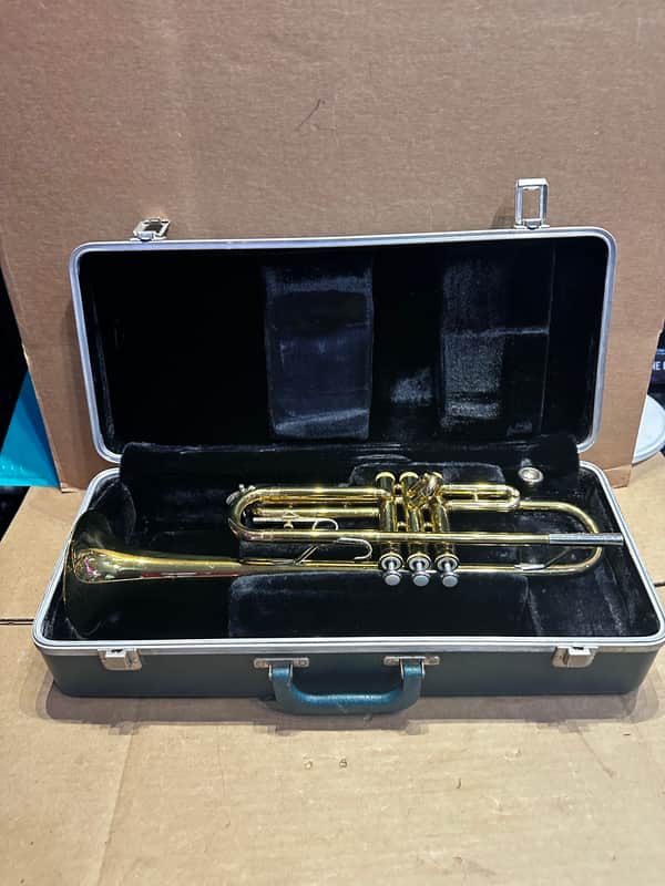 Selmer Bundy Trumpet – Vincent Bach Design – Serial #184876 – | Reverb
