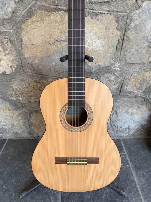 Yamaha Classical Guitar C40M | Reverb