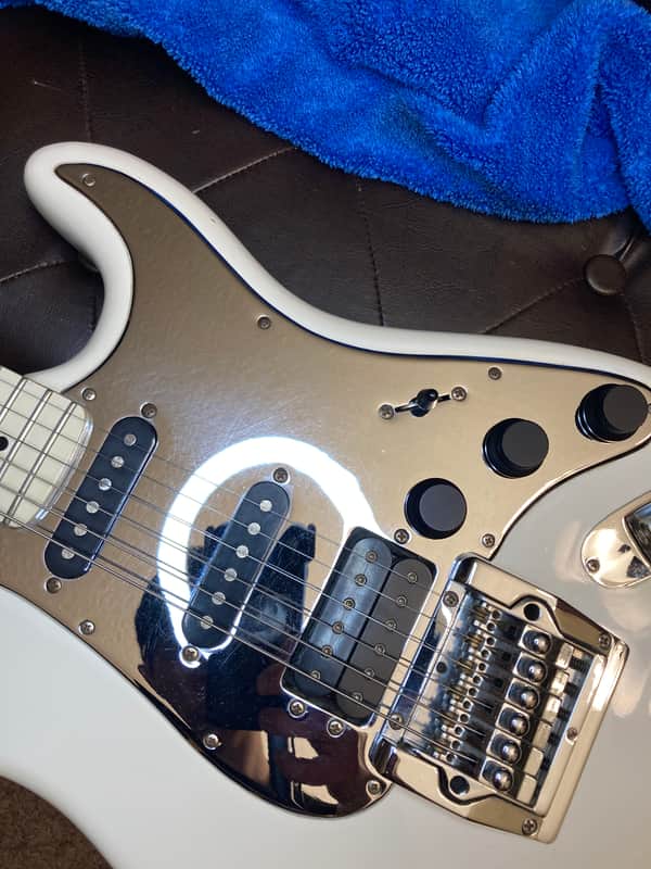 Dean Z autograph 1986 White | Reverb
