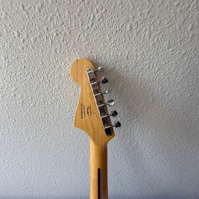 Squier Classic Vibe '60s Jazzmaster 2018 - Present - 3-Tone | Reverb