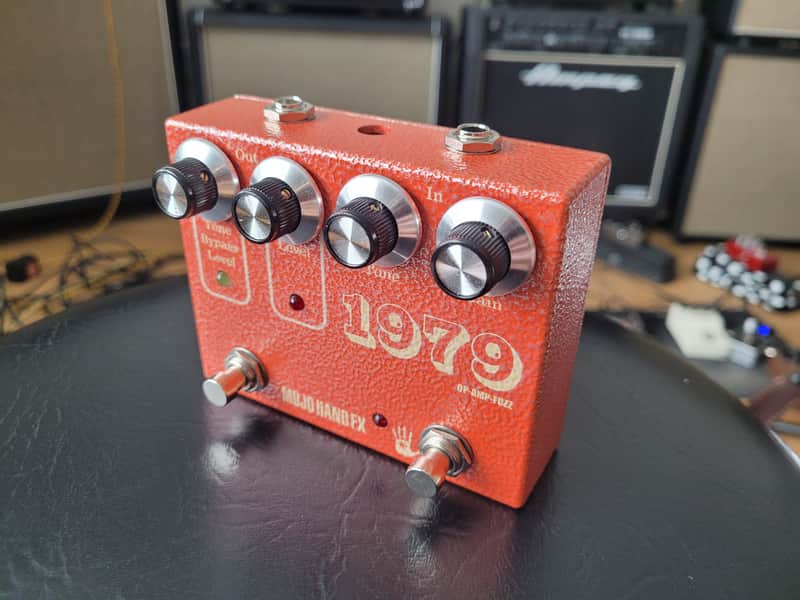 "1979" by Mojo Hand FX - 70s Style Op-Amp Fuzz w/ Tone Bypass | Reverb