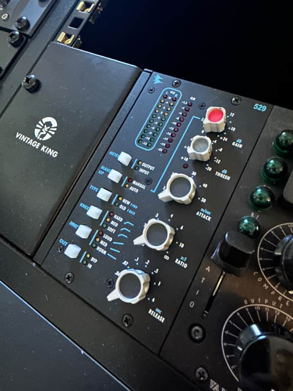 API 529 500 Series Stereo Compressor Module 2018 - Present - | Reverb