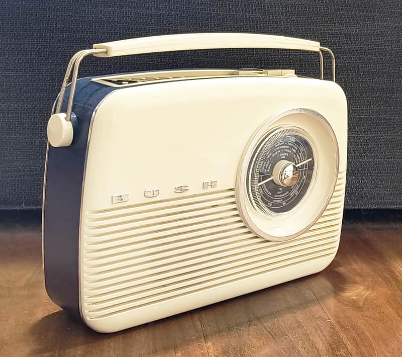 Bush DAB TR82DAB Retro Radio with AM/FM and | Reverb Australia