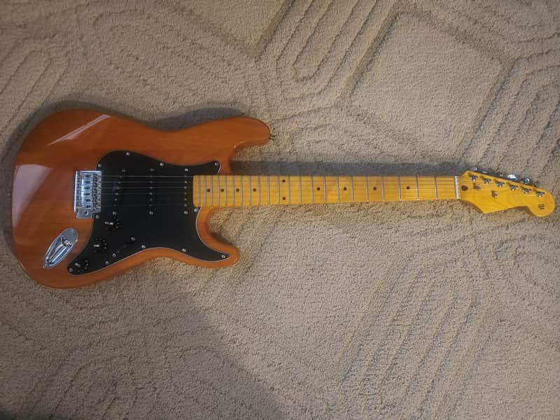 Fender Stratocaster 2019 - Amber | Reverb