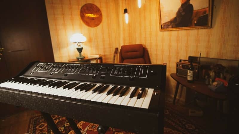 TOM-1501 rare USSR Soviet Analog Strings Synthesizer | Reverb Finland