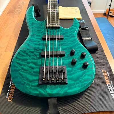 Carvin LB75 5-String (Early 90s) – USA Neck-Through, Quilted | Reverb