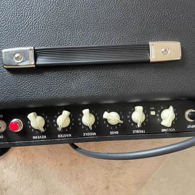 Fender Blues Junior IV: King of Clean Sounds | Reverb