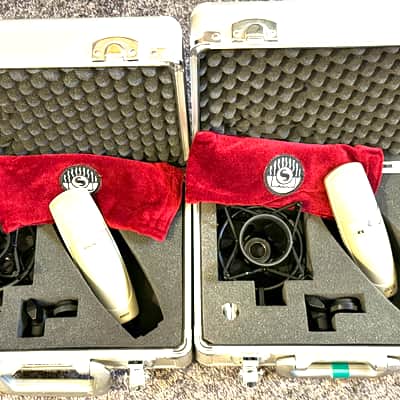 Shure KSM32 Cardioid Condenser Microphone - PAIR - Silver | Reverb