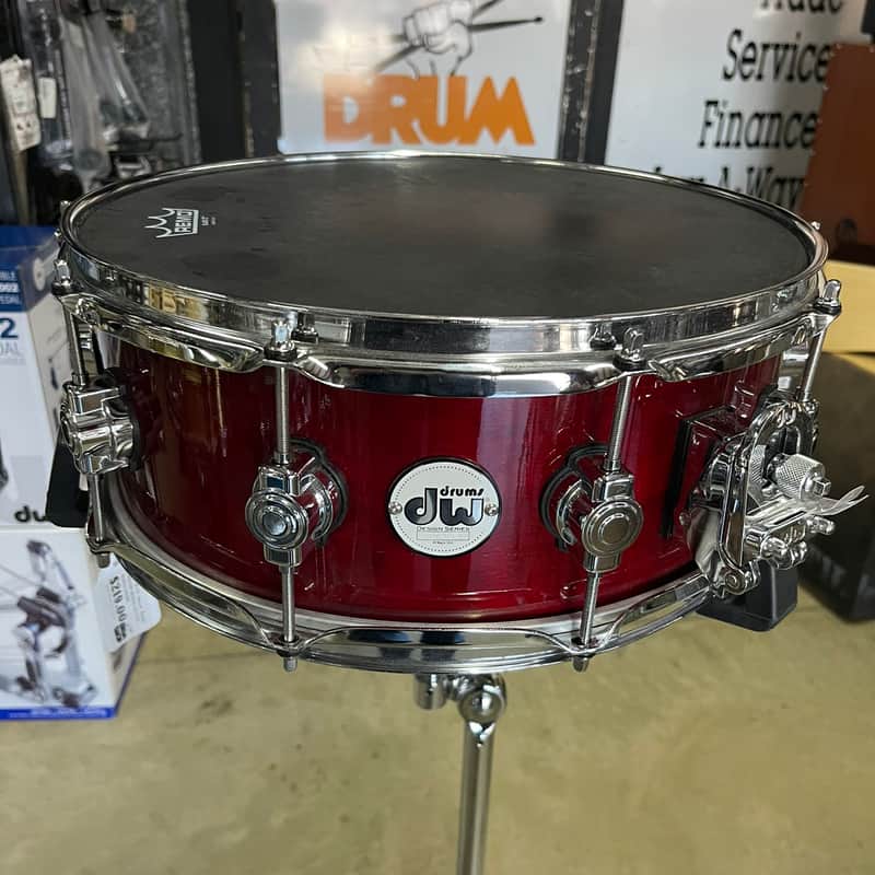 DW Design Series 5.5” x 14” Maple Snare Cherry Stain | Reverb