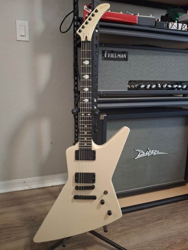 Antonio Guitars ESP MX-220 Eet Fuk Explorer Tribute-2021 - | Reverb