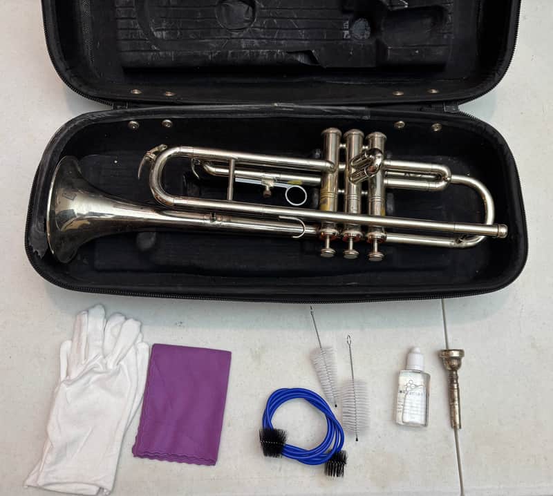 Tristar Silver-Plated Bb Trumpet w/ Bach 5C Mouthpiece, Case | Reverb