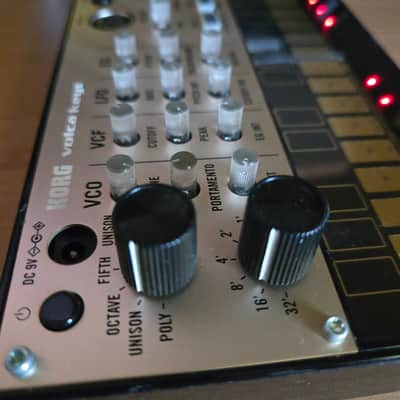 Korg Volca Keys Analog Loop Synthesizer 2013 - Present - | Reverb