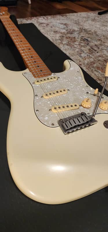 1988 Fender American Standard Stratocaster w Bridge / Neck | Reverb