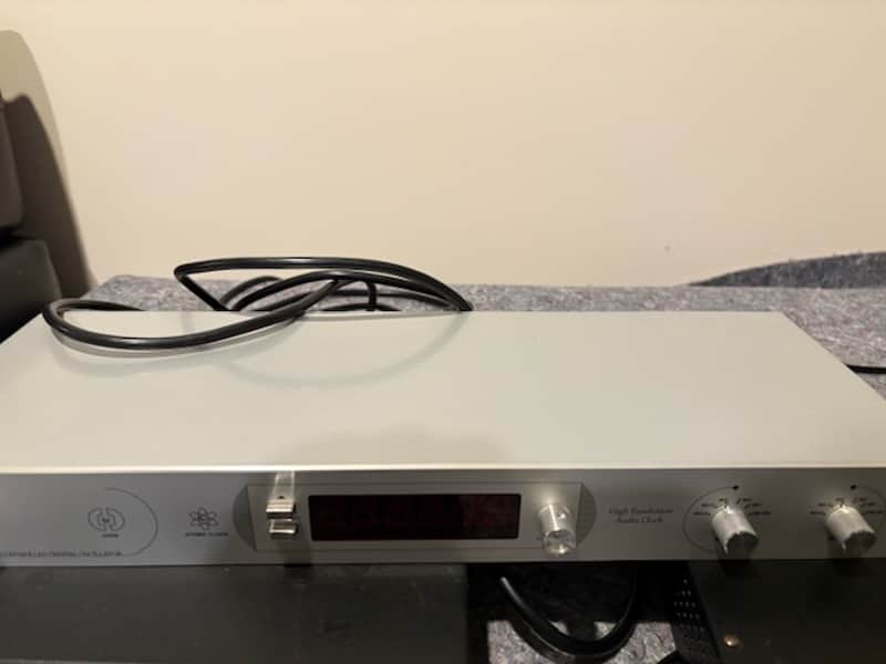Antelope Audio Isochrone OCX 2010s - Silver | Reverb