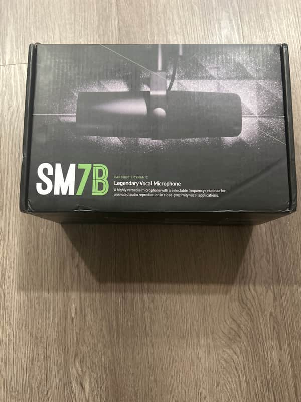 Shure SM7B Cardioid Dynamic Microphone 2001 - Present - Black | Reverb
