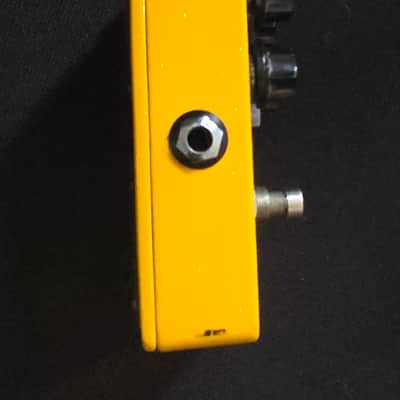 Mr. Black Thunderclaw Distortion 2010s - Yellow | Reverb