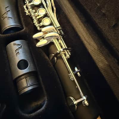 Pereira Custom Plateau Key/Closed Hole Bb Clarinet - 3D | Reverb