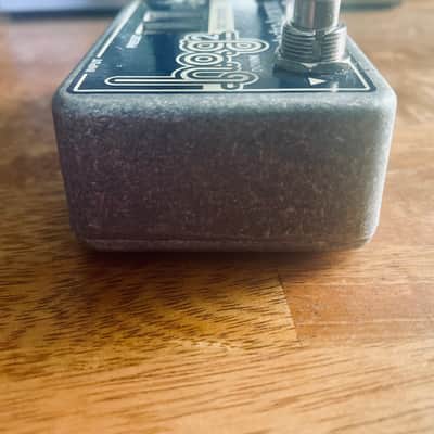 Electro-Harmonix HOG2 Harmonic Octave Generator | Reverb