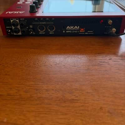 Akai MPC One + Standalone MIDI Sequencer 2023 - | Reverb Canada