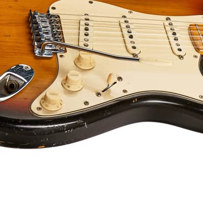 Fender Stratocaster 3 Tone Sunburst (Pre-Owned, 1972, VG) | Reverb