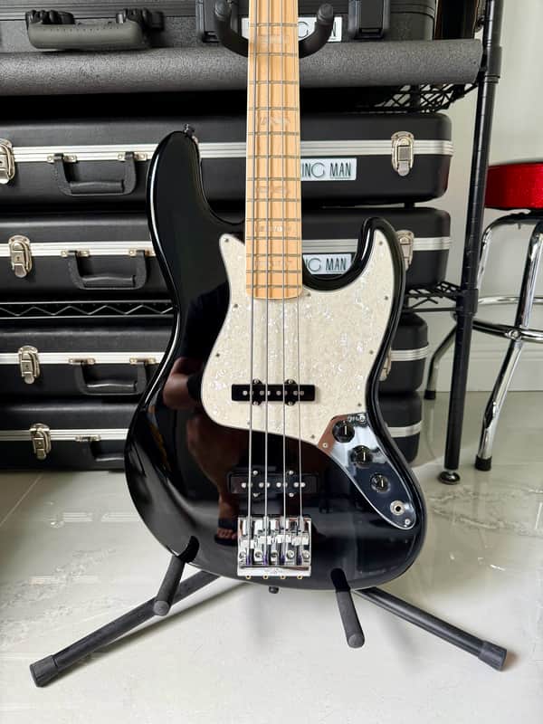 2022 Fender USA Geddy Lee with Tom Brantley pickups | Reverb
