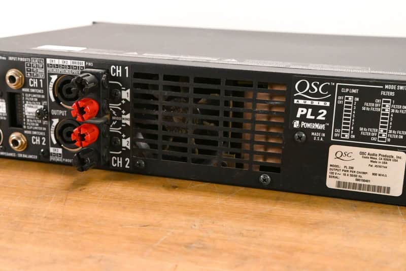QSC POWERLIGHT 2 - BLACK | Reverb
