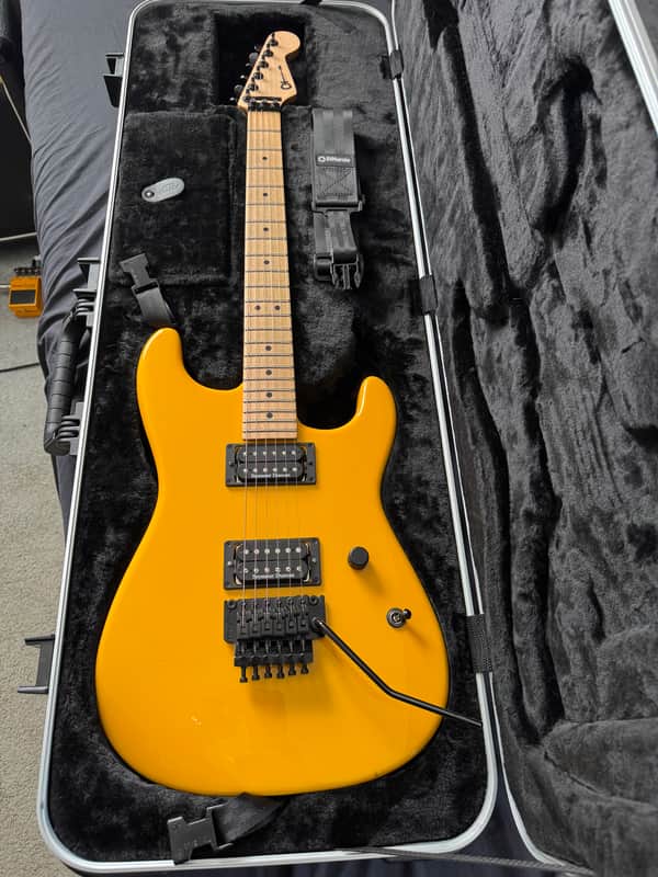 Charvel USA San Dimas 2009 - Taxi Cab Yellow HH Original | Reverb