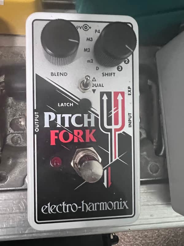 Electro-Harmonix Pitch Fork Polyphonic Pitch Shifter / | Reverb