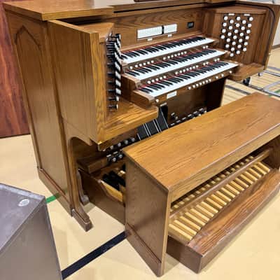 Allen Organs Renaissance R-320 3 Manual 50/Stop Organ with 10 | Reverb