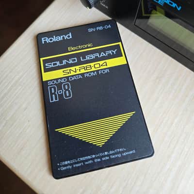 Roland R-8M Total Percussion Sound Module + 808 Electronic | Reverb