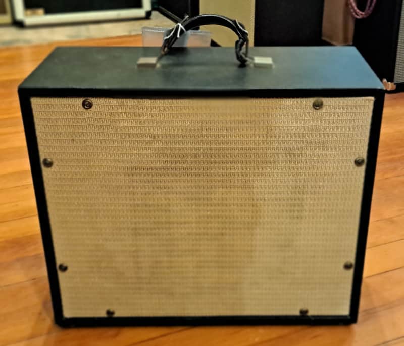 RICKENBACKER ELECTRO ELECTRIC GUITAR COMBO AMPLIFIER | Reverb
