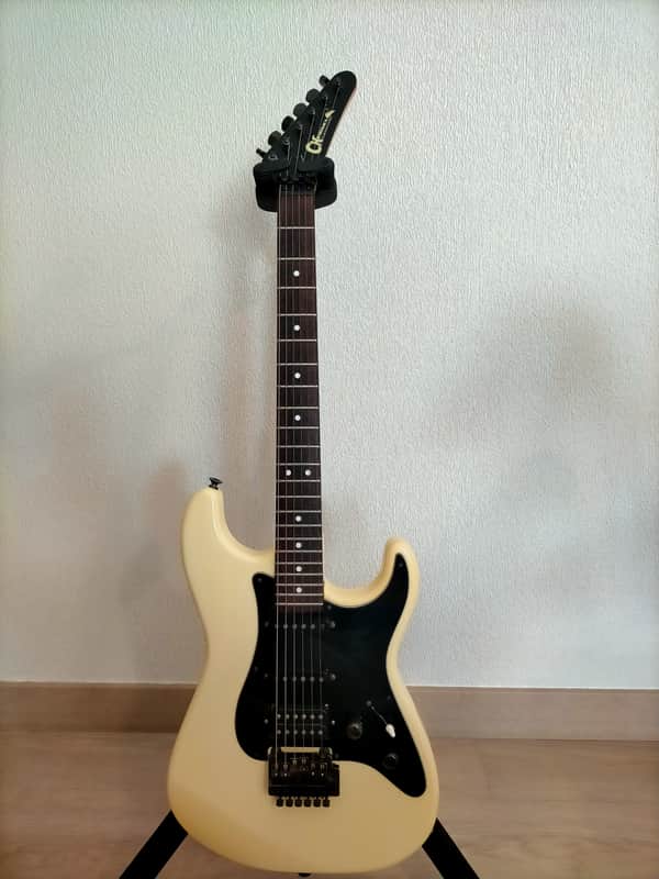 Charvel Model 3 De los 80 - White pearl | Reverb Denmark