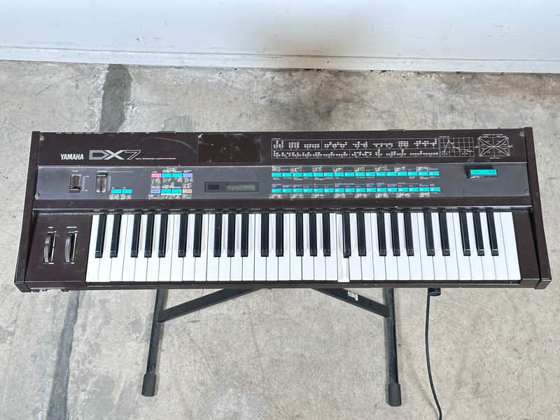 Yamaha DX7 Programmable Algorithm Synthesizer Keyboard | Reverb Malta