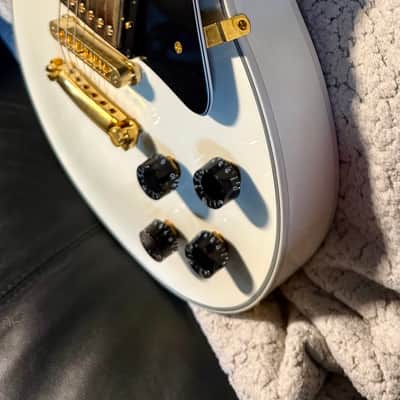Gibson LES PAUL CUSTOM 2018 - ALPINE WHITE | Reverb