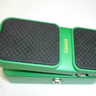 Donner EC-1007 Viper Mini Volume/Expression 2-in-1 Passive | Reverb