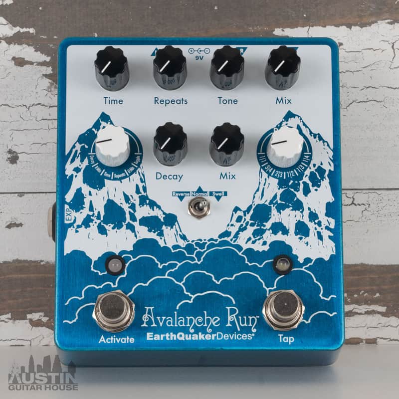 EarthQuaker Devices Avalanche Run Stereo Reverb & Delay with | Reverb