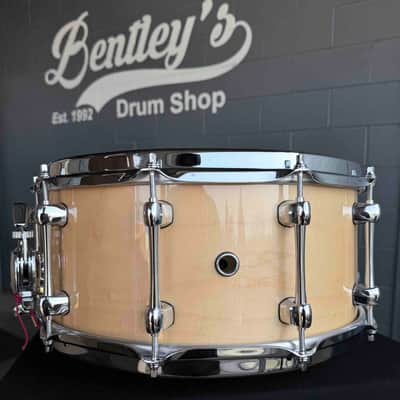 Sakae Maple 6.5x14 Snare Drum in Natural Gloss Lacquer (Rm 4) | Reverb